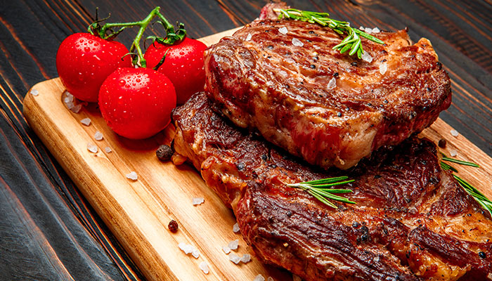 How to Cook a Thick Steak to Perfection – Try These Two Methods ...